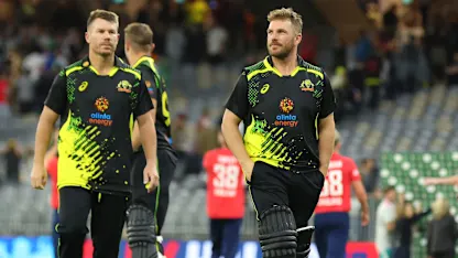 Stump microphone incident leads to reprimand for Australia veteran | ICC