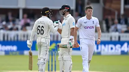 New Zealand on top as Mitchell, Blundell extend lead | ICC