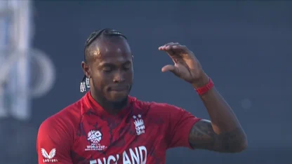 Anthony Mosca - Wicket - England vs Italy | ICC Men's T20 World Cup ...