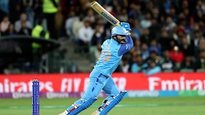 Dinesh Karthik draws curtains on long playing career | ICC