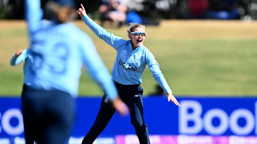 Charlie Dean takes two wickets in an over | ICC Women's Cricket World ...