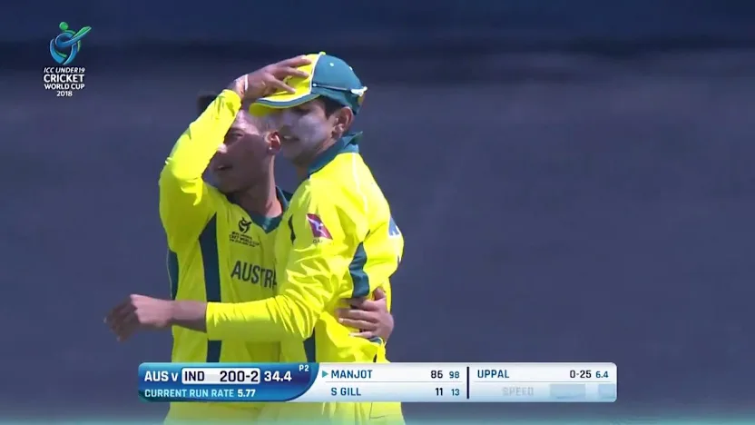 Jason Sangha takes an athletic catch to dismiss Manjot Kalra for 86 ...