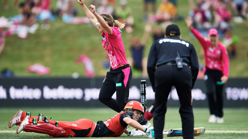Burns, Perry script Sydney Sixers fightback for finals spot