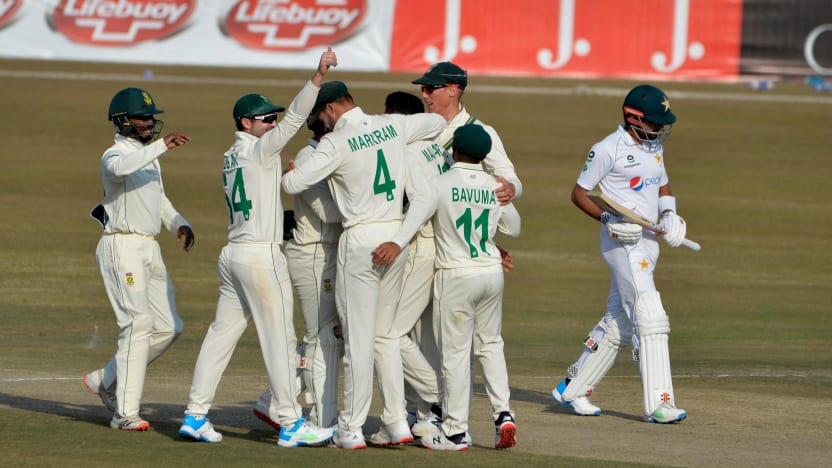 South Africa bowlers fight back after Hasan Ali five-for