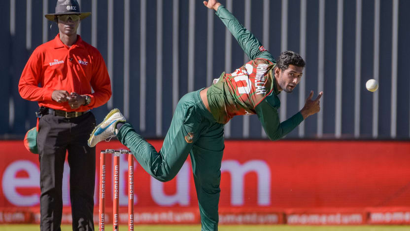 Mahmudullah returns to full bowling grind ahead of India tour