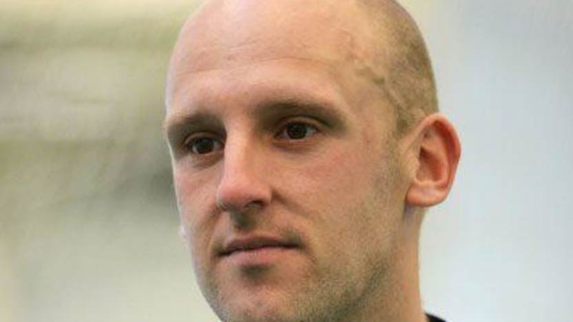 Tredwell drafted into England Test squad