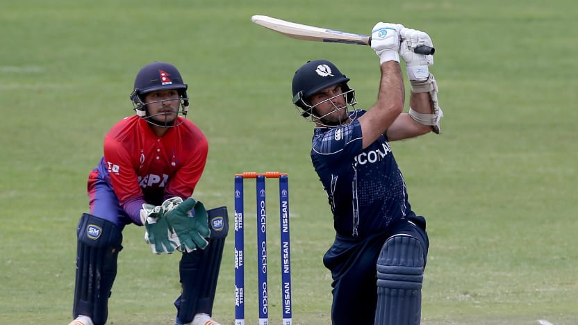 Coetzer holds his nerve to maintain Scotland's perfect start