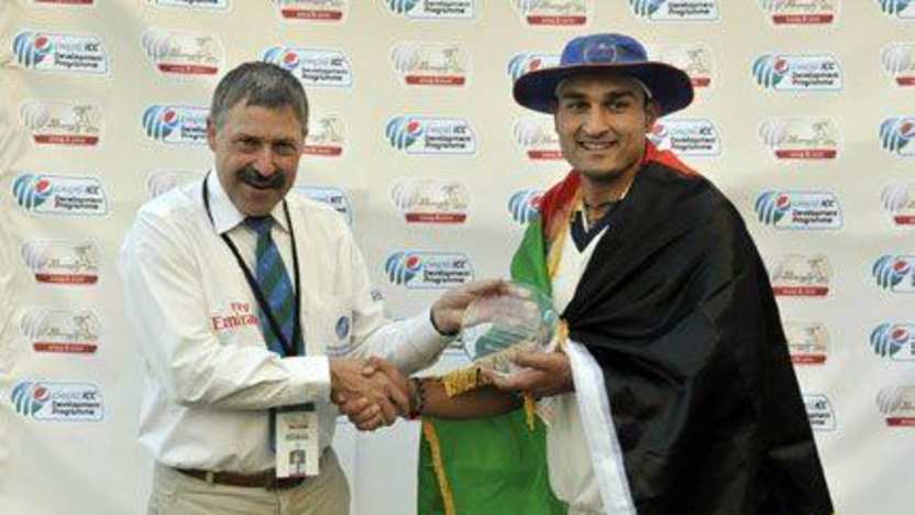 Latif compares Hamid to Waqar and Wasim