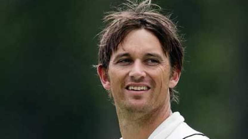 Shane Bond to retire from Test cricket