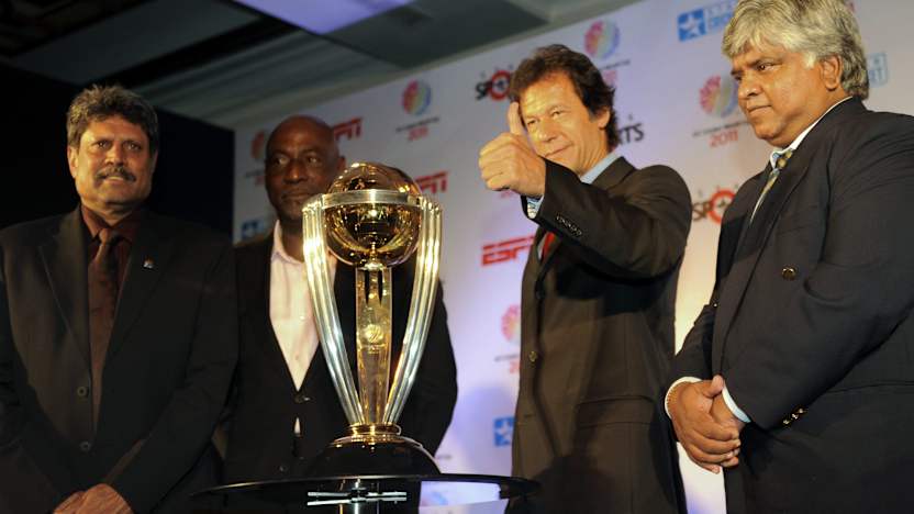 Kapil, Richards back India to win CWC 2011