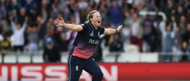 Shrubsole moves to career-best seventh position