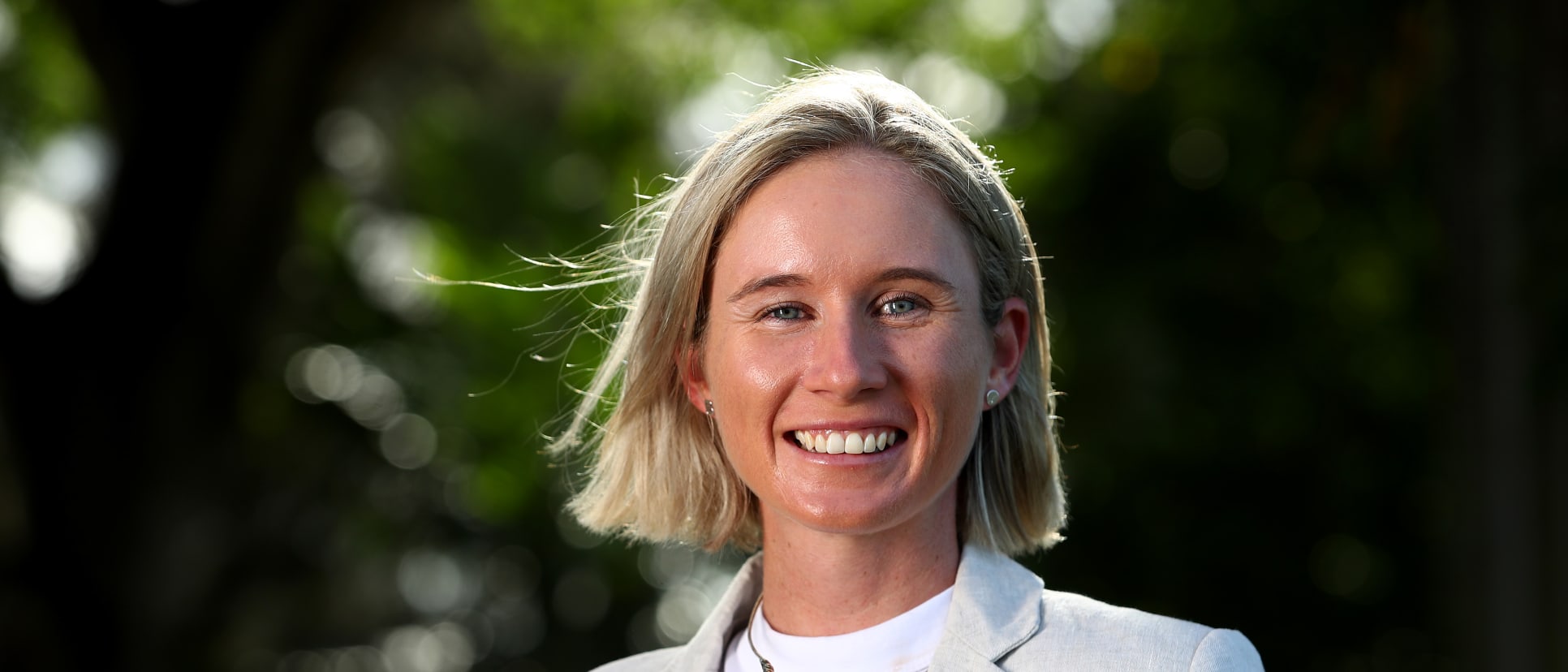 Smith and Mooney crowned Australia's players of the year