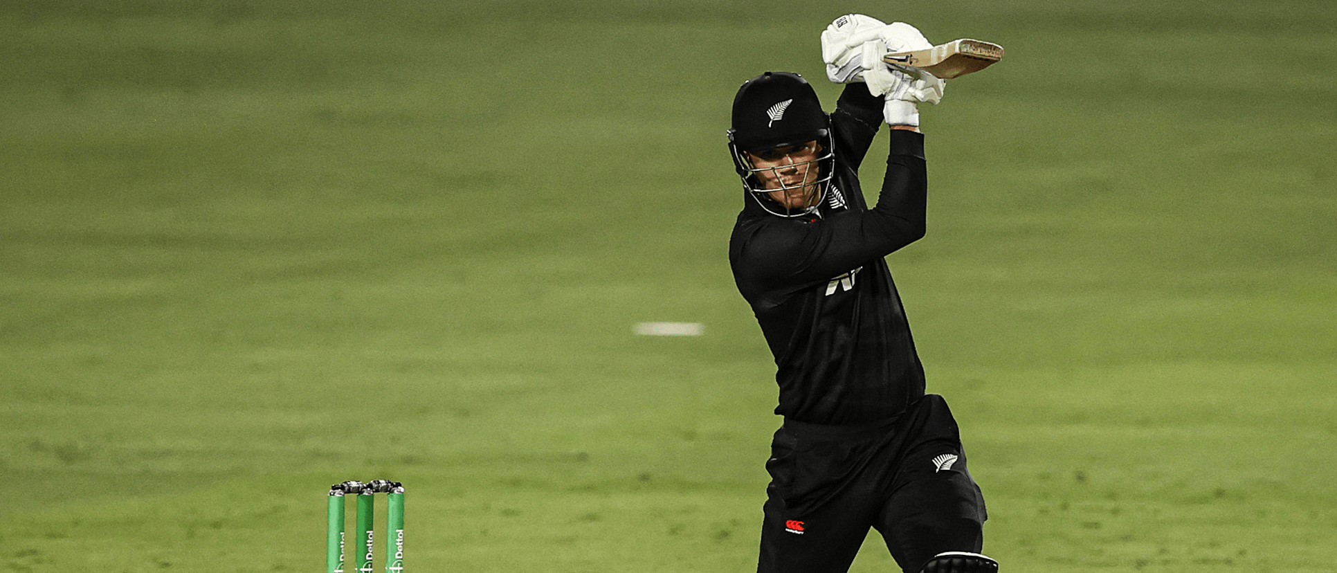 Tickner, Allen handed New Zealand central contract